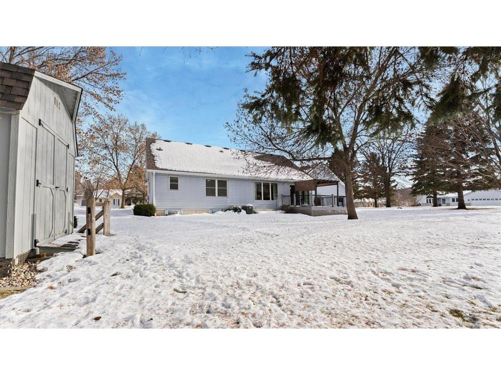 1502 Armstrong Circle NW, Alexandria, MN, 56308 | MLS: 7002373 | Edina ...