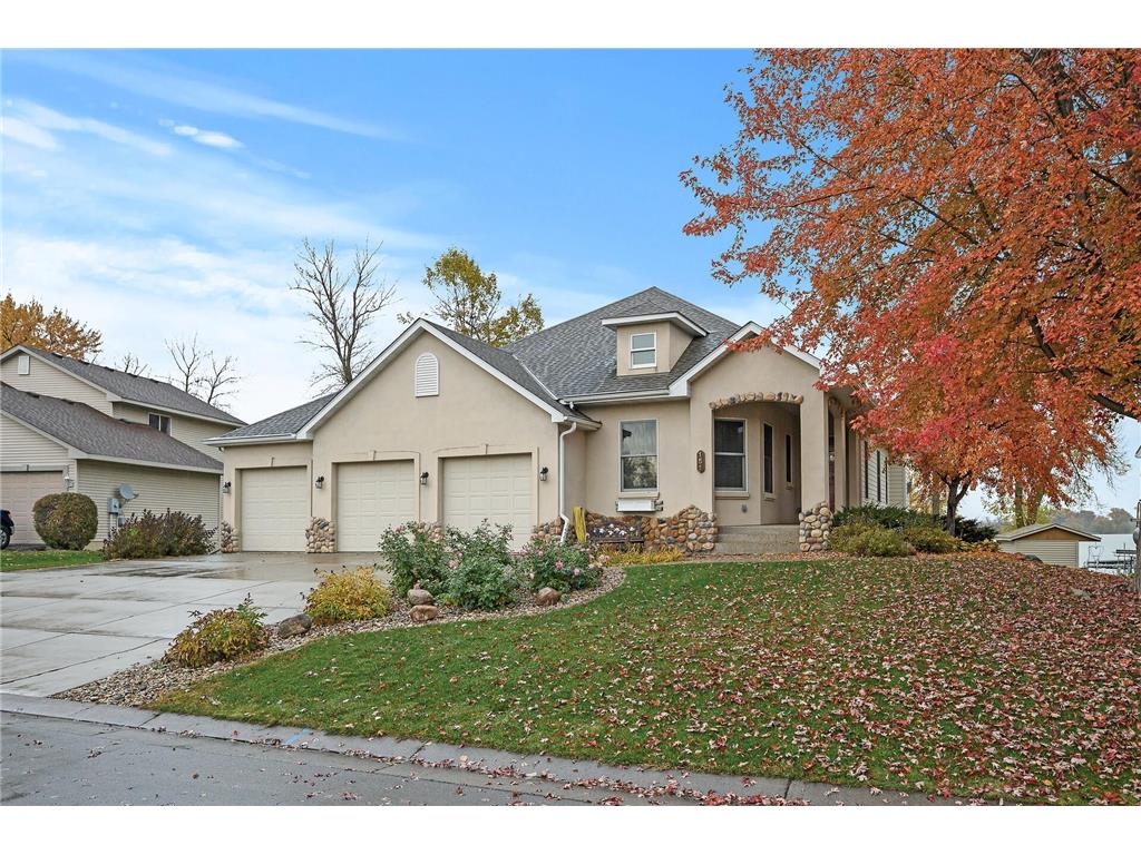 151 Dutch Lake Trail, Howard Lake, MN, 55349 | MLS: 6491232 | Edina Realty