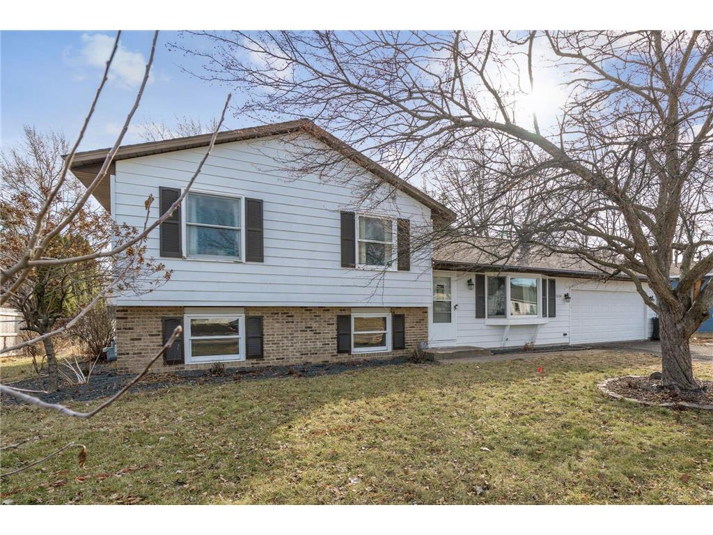 15114 Dunbar Court, Apple Valley, MN, 55124 | MLS: 6488651 | Edina Realty