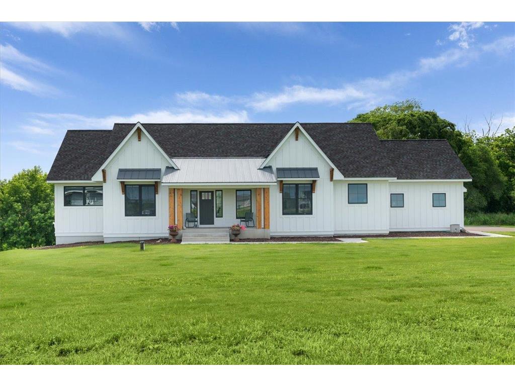 1519 96th Street, New Richmond, WI, 54017 | MLS: 6486803 | Edina Realty