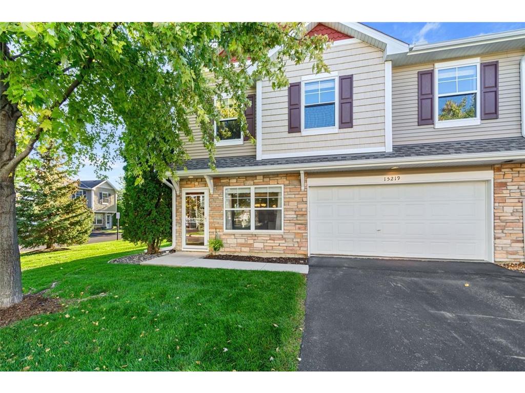 15219 60th Avenue N, Plymouth, MN, 55446 | MLS: 6444623 | Edina Realty