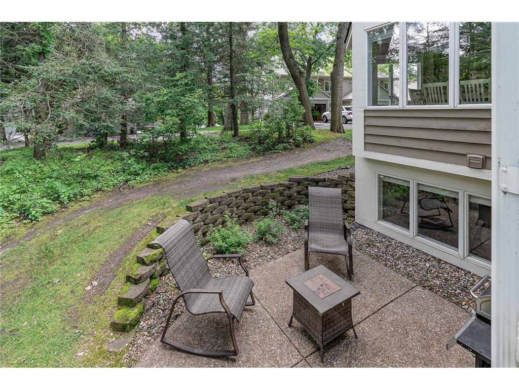 153 Wildwood Bay Drive, Mahtomedi, MN, 55115 | MLS: 6747127 | Edina Realty