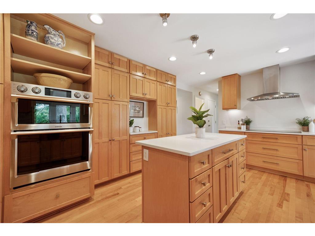 15324 Lake Rose Lane, Minnetonka, MN, 55345 | MLS: 6735555 | Edina Realty