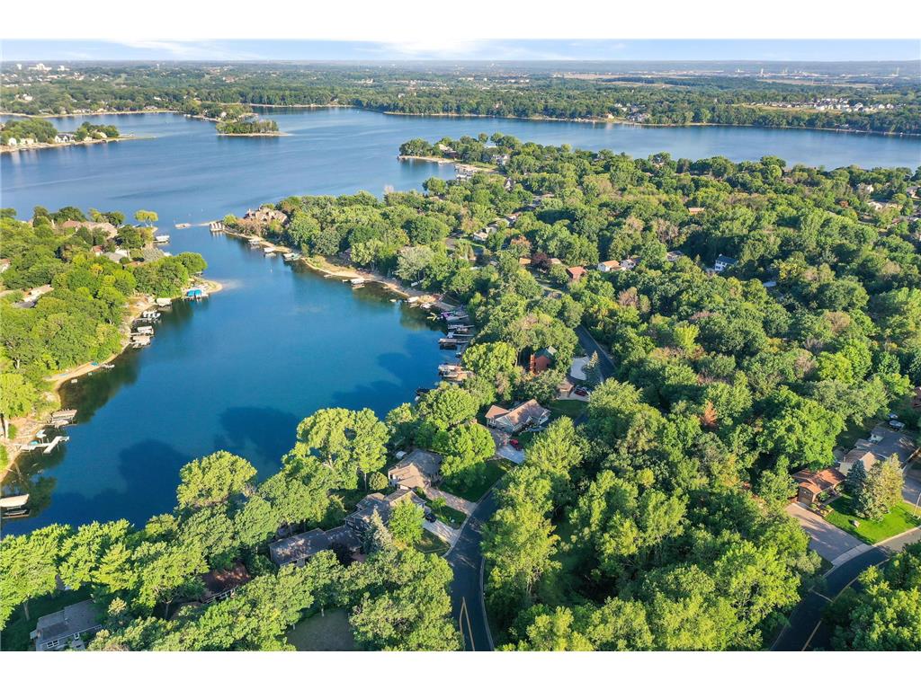 15365 Fish Point Road SE, Prior Lake, MN, 55372 | MLS: 6413040 | Edina ...