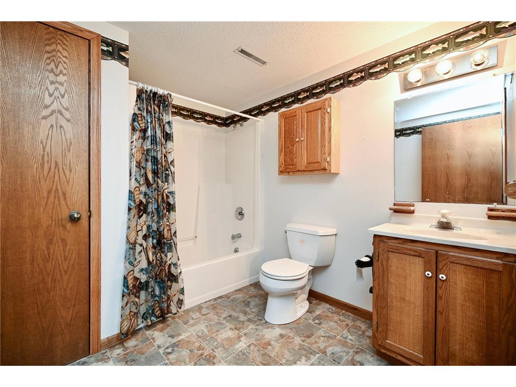 155 Nicholas Drive, Lewiston, MN, 55952 | MLS: 6707758 | Edina Realty