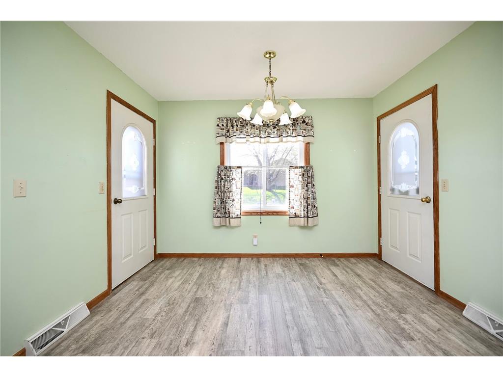 155 Nicholas Drive, Lewiston, MN, 55952 | MLS: 6707758 | Edina Realty