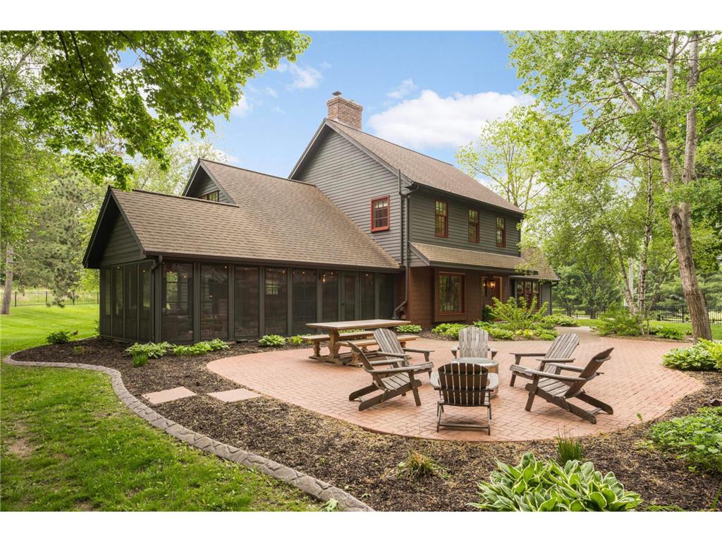 15513 Loop Road S, Burnsville, MN, 55306 | MLS: 6723227 | Edina Realty