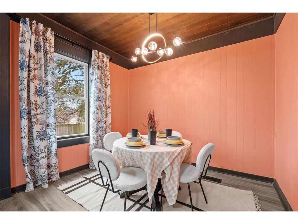 1562 David Street, Saint Paul, MN, 55119 | MLS: 7046615 | Edina Realty