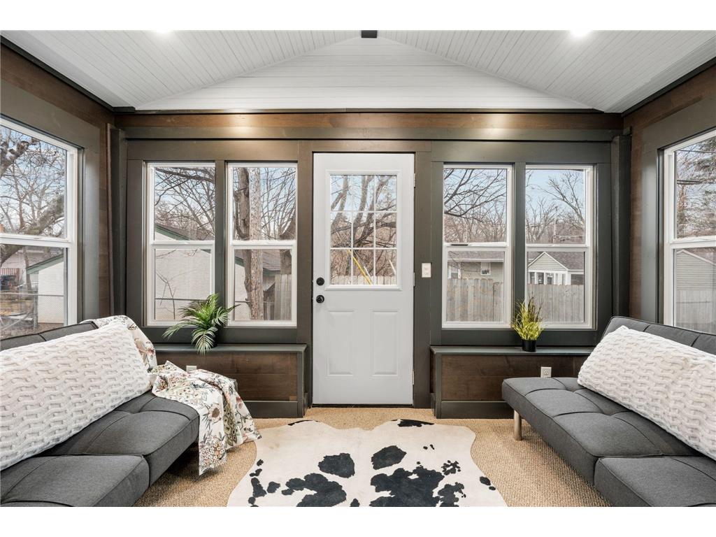 1562 David Street, Saint Paul, MN, 55119 | MLS: 7046615 | Edina Realty