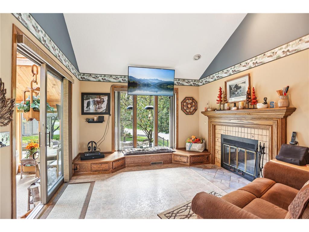 15661 Juniper Ridge Drive NW, Ramsey, MN, 55303 | MLS: 6792395 | Edina ...