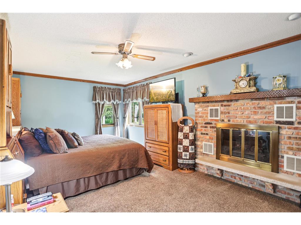 15661 Juniper Ridge Drive NW, Ramsey, MN, 55303 | MLS: 6792395 | Edina ...