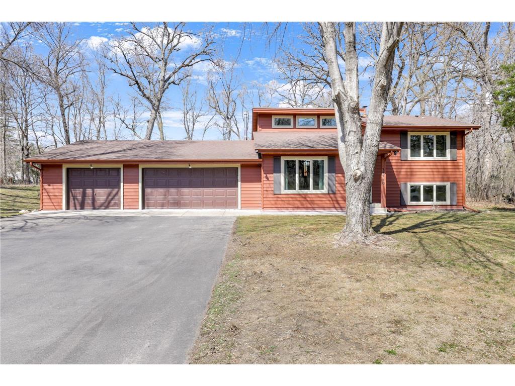 15710 La Bon Terrace, Minnetonka, MN, 55345 | MLS: 6355330 | Edina Realty