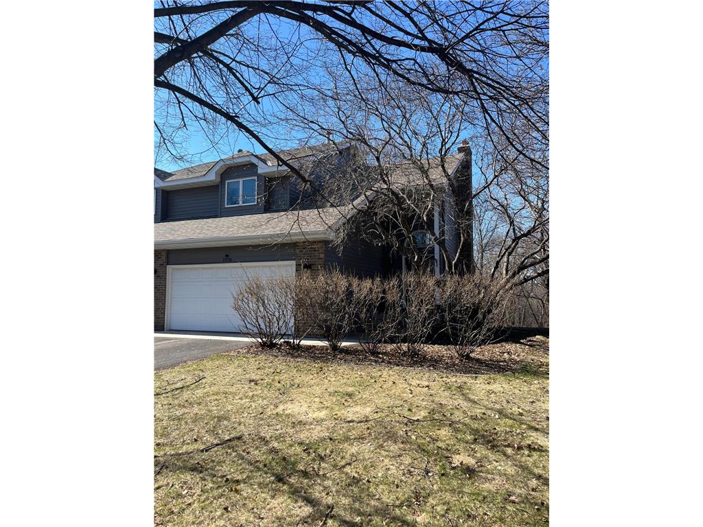 15716 Maple Island Court, Burnsville, MN, 55306 | MLS: 7018924 | Edina ...