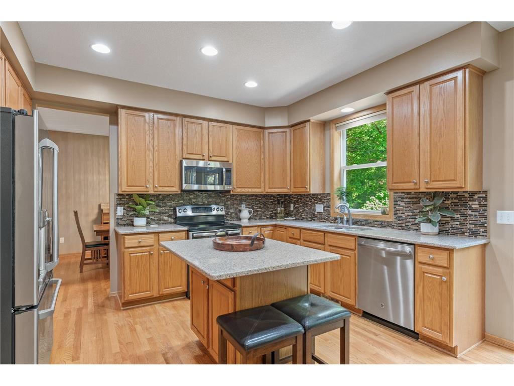 15770 73rd Place N, Maple Grove, MN, 55311 | MLS: 6788183 | Edina Realty