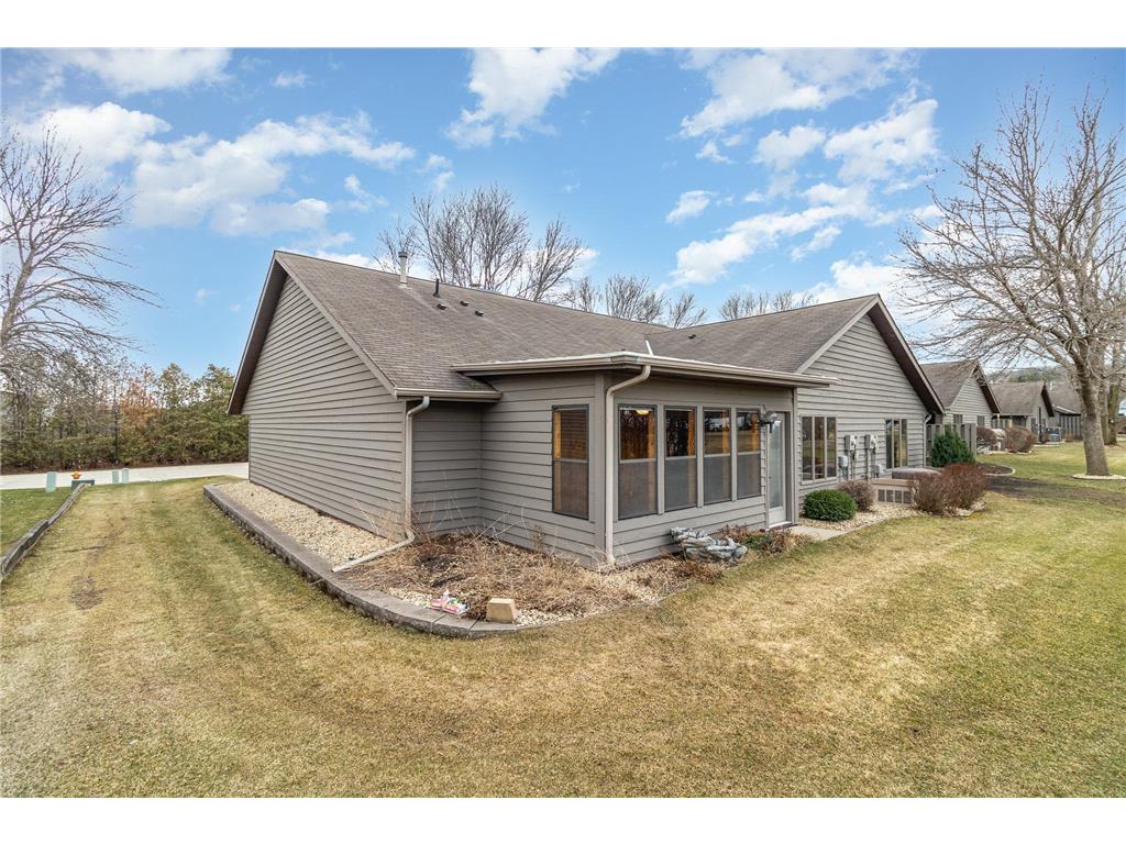 158 Sargent Drive, Red Wing, MN, 55066 | MLS: 6513082 | Edina Realty