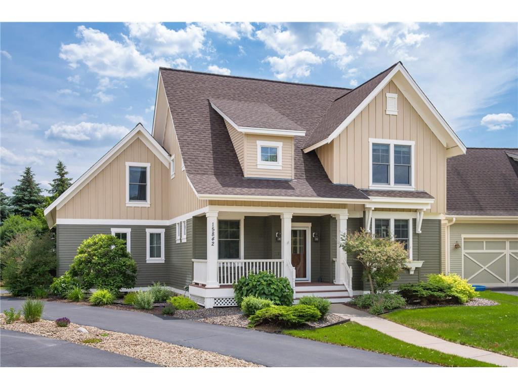 15842 Drawstone Trail, Apple Valley, MN, 55124 | MLS: 6385606 | Edina ...