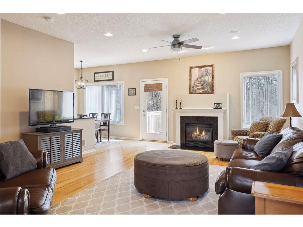 15843 Porchlight Lane, Eden Prairie, MN, 55347 | MLS: 6354322 | Edina ...