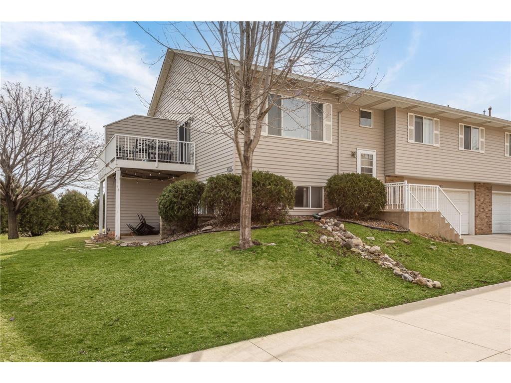 15873 Gooseberry Way, Apple Valley, MN, 55124 | MLS: 6562304 | Edina Realty