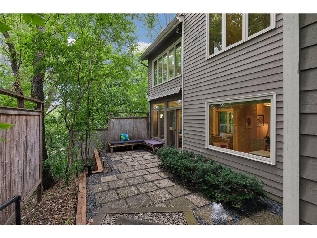 15900 Highwood Drive, Minnetonka, MN, 55345 | MLS: 6559090 | Edina Realty