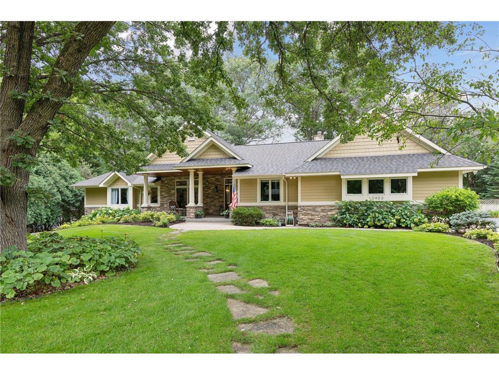 15903 Randall Lane, Minnetonka, MN, 55345 | MLS: 6581900 | Edina Realty