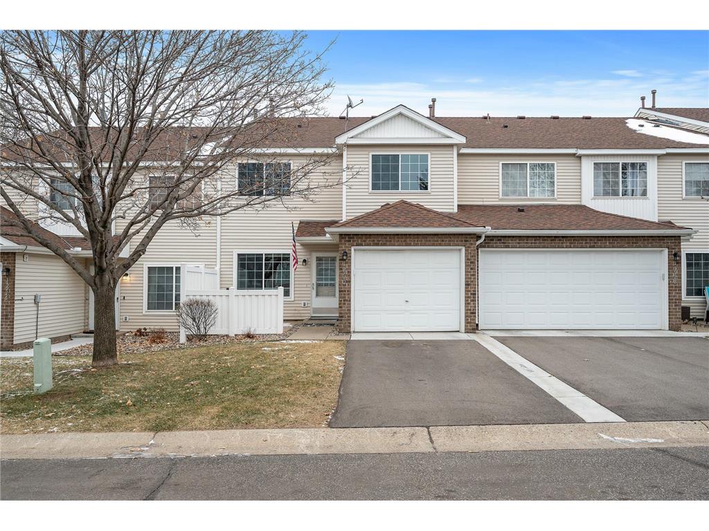 15922 Finch Lane #47, Apple Valley, MN, 55124 | MLS: 6432776 | Edina Realty