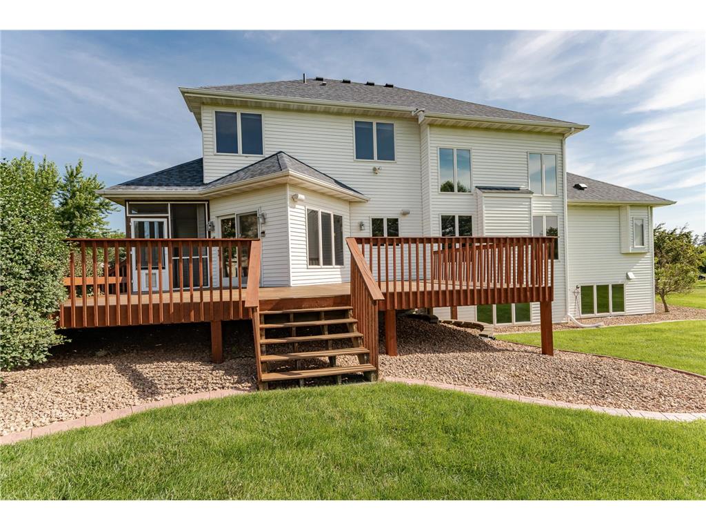 1608 Greystone Lane SW, Rochester, MN, 55902 | MLS: 6744506 | Edina Realty