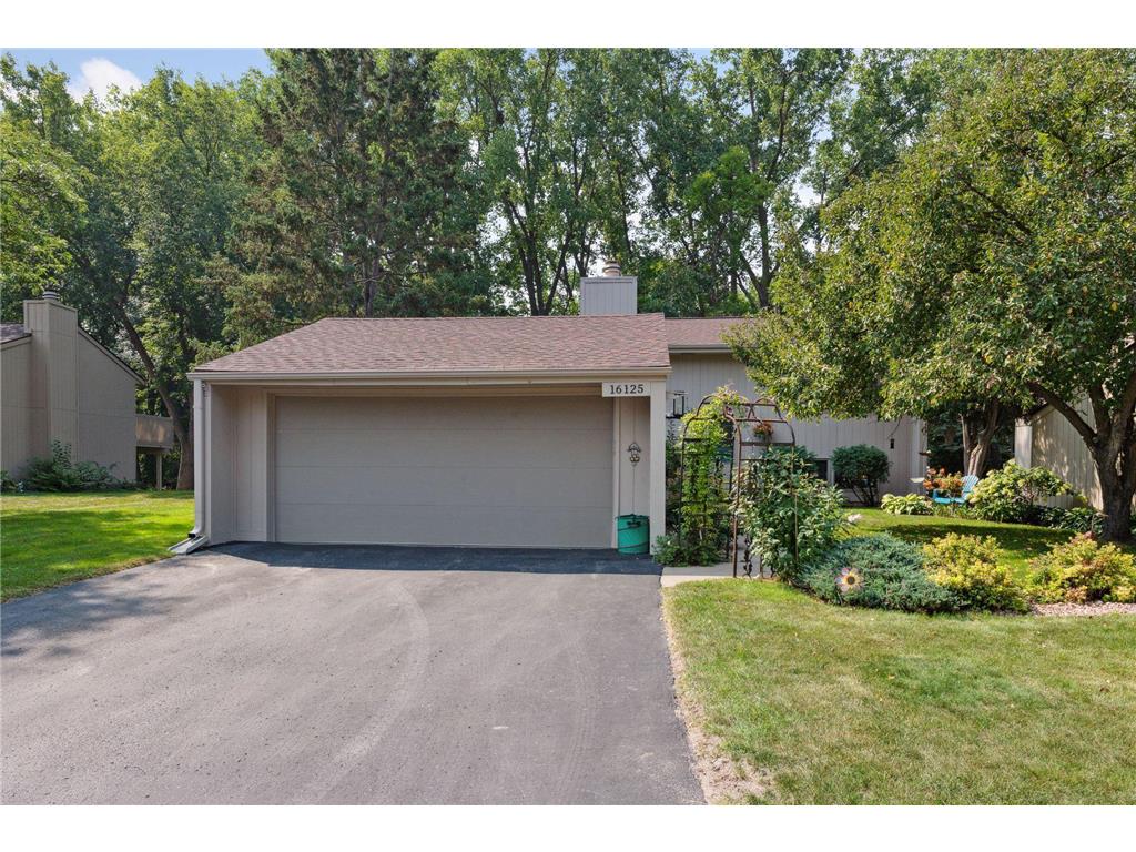 16125 16th Avenue N, Plymouth, MN, 55447 | MLS: 6427247 | Edina Realty
