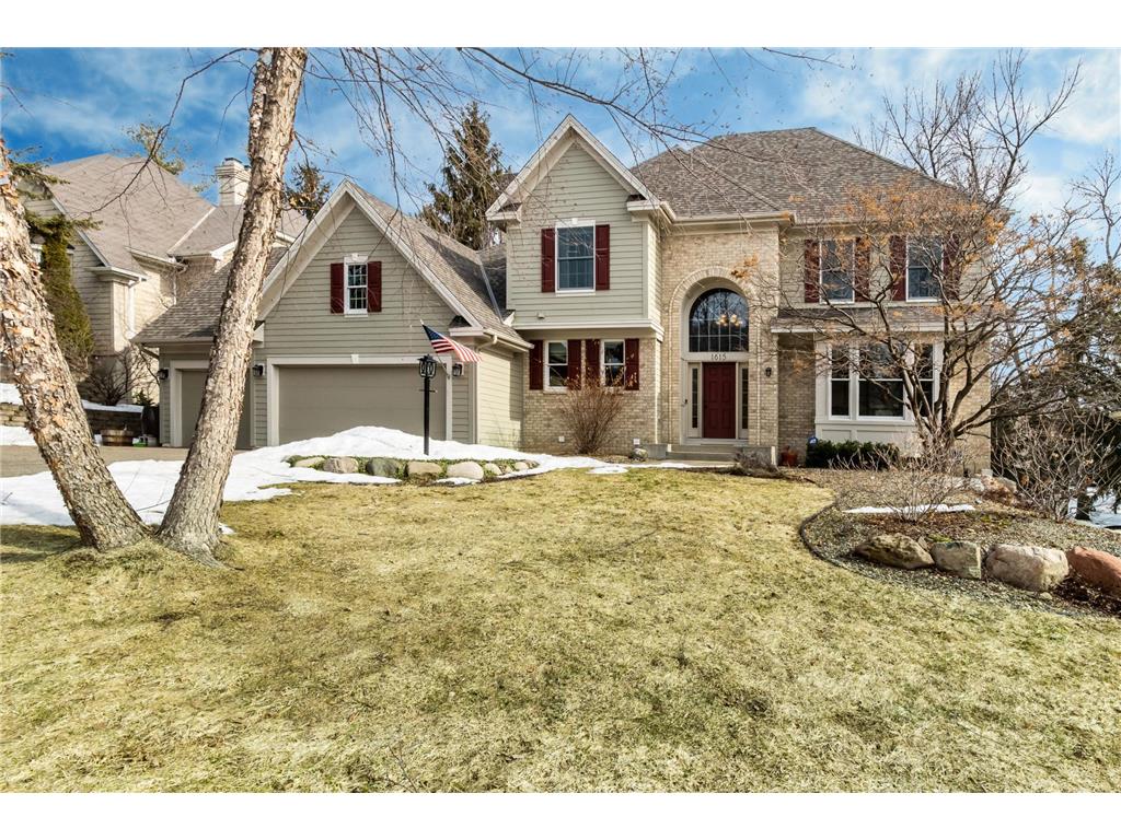 1615 Corral Lane, Woodbury, MN, 55125 | MLS: 6346932 | Edina Realty