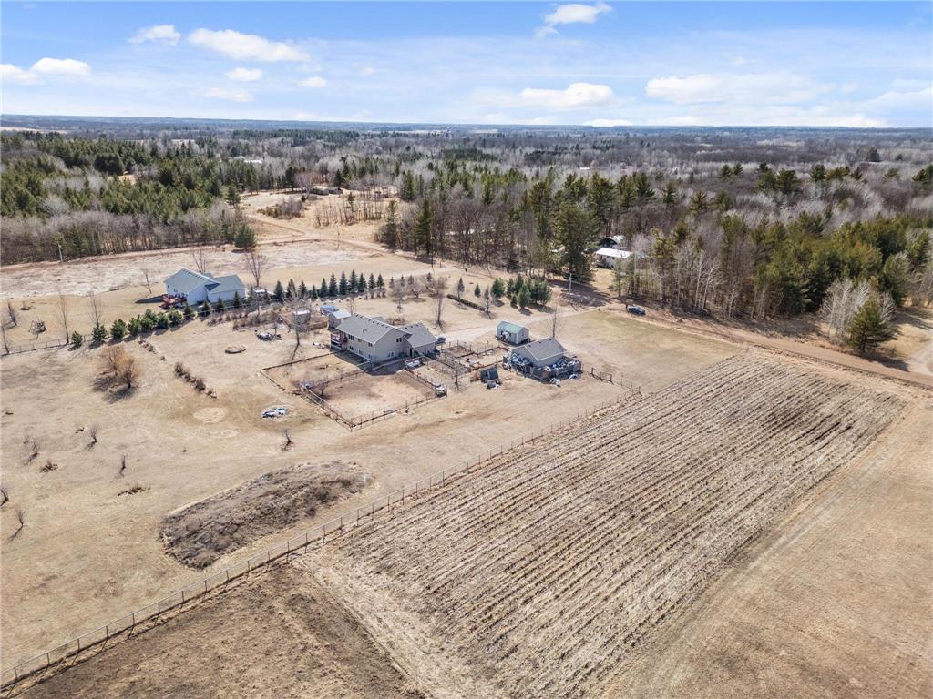 16200 Auburn Road, Grasston, MN, 55030 | MLS: 6689612 | Edina Realty