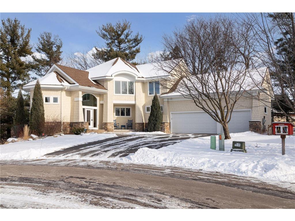 1622 Harbour Point, Eagan, MN, 55122 | MLS: 6594951 | Edina Realty