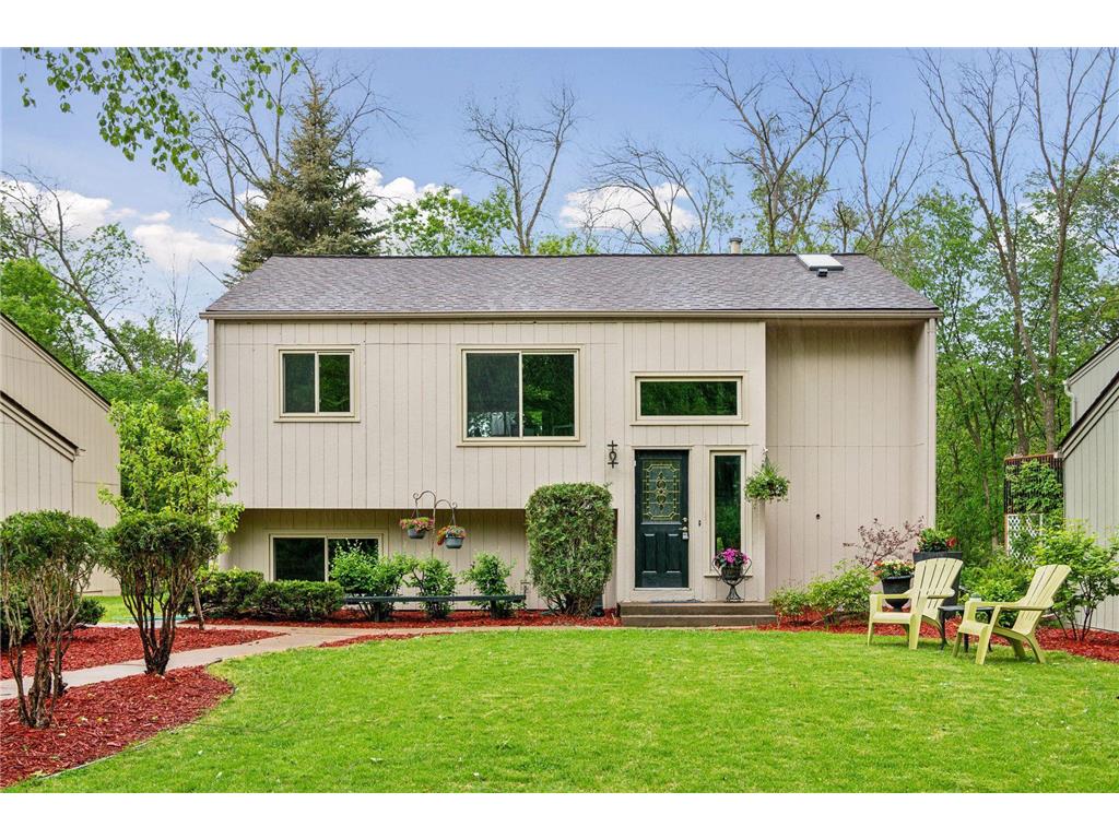 16235 18th Avenue N, Plymouth, MN, 55447 | MLS: 6625195 | Edina Realty