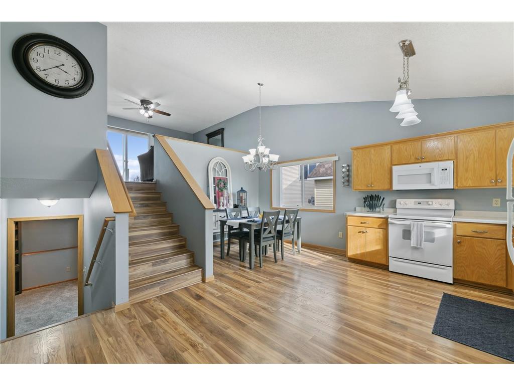 1624 Forest Glen Circle, Saint Augusta, MN, 56301 | MLS: 6476205 ...