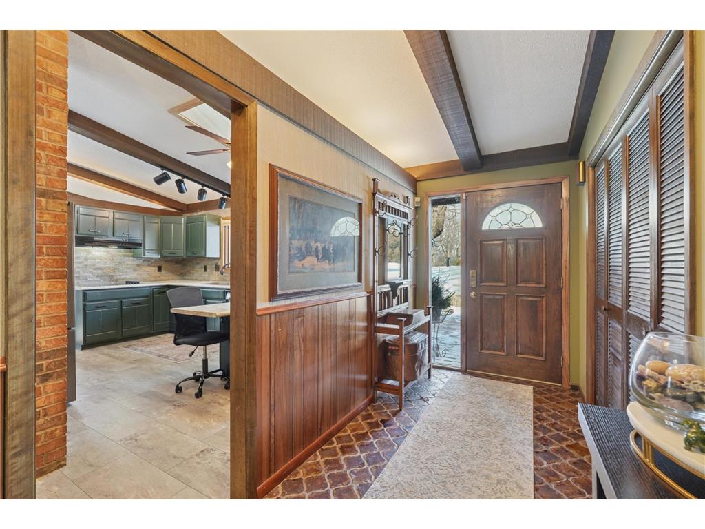 1632 Rivercrest Road N, Lakeland, MN, 55043 | MLS: 7010913 | Edina Realty