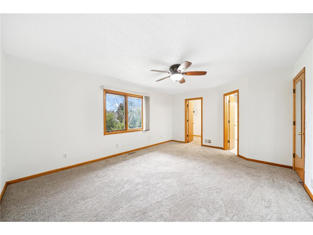 16341 Grenoble Avenue, Lakeville, MN, 55044 | MLS: 6628135 | Edina Realty