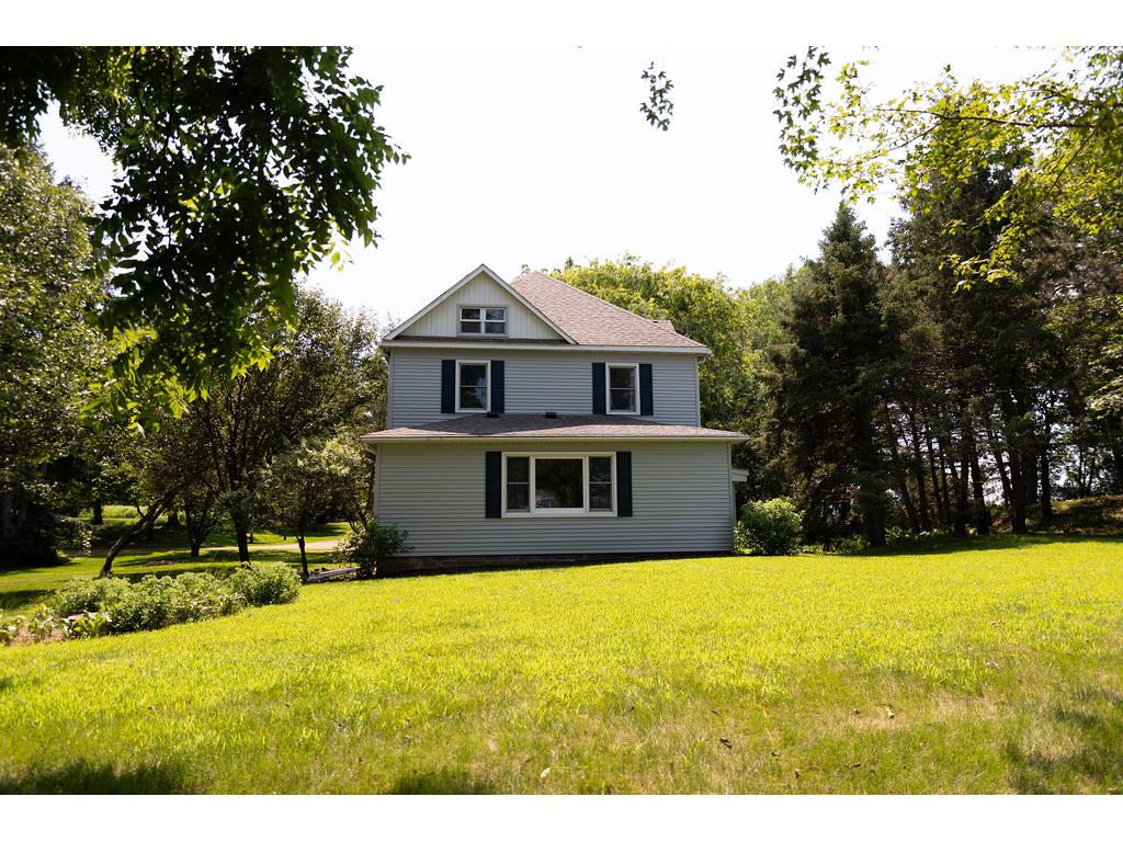 1637 County Road G, New Richmond, WI, 54017 | MLS: 6765501 | Edina Realty
