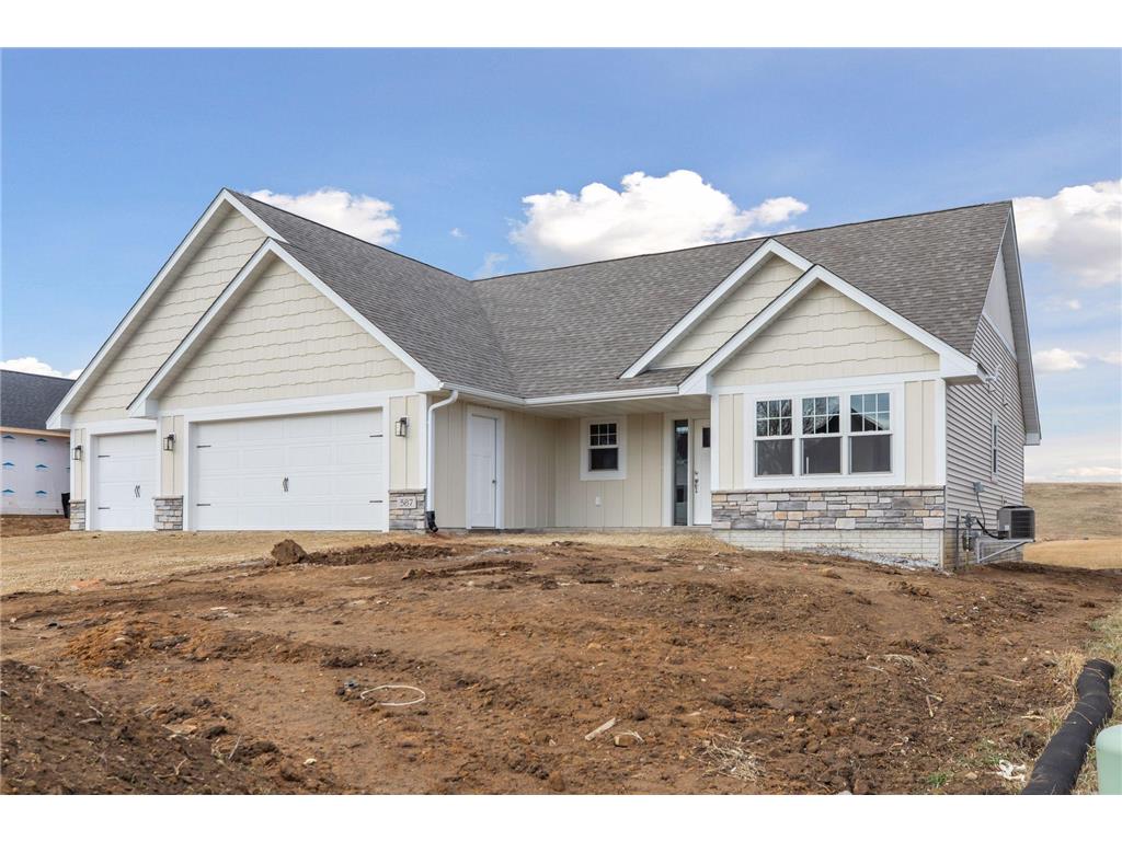 1643 72nd Avenue, Hammond, WI, 54015 | MLS: 6482348 | Edina Realty