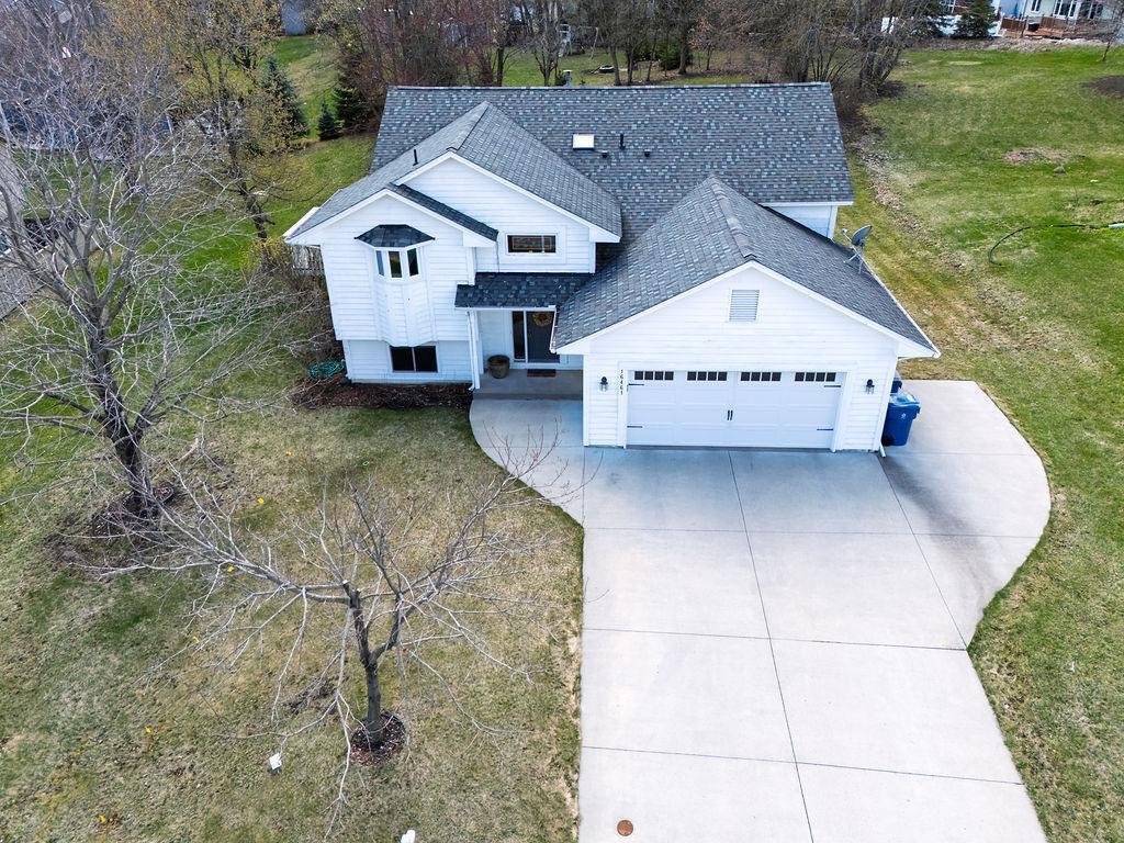 16461 Harwell Avenue, Lakeville, MN, 55044 | MLS: 6703019 | Edina Realty