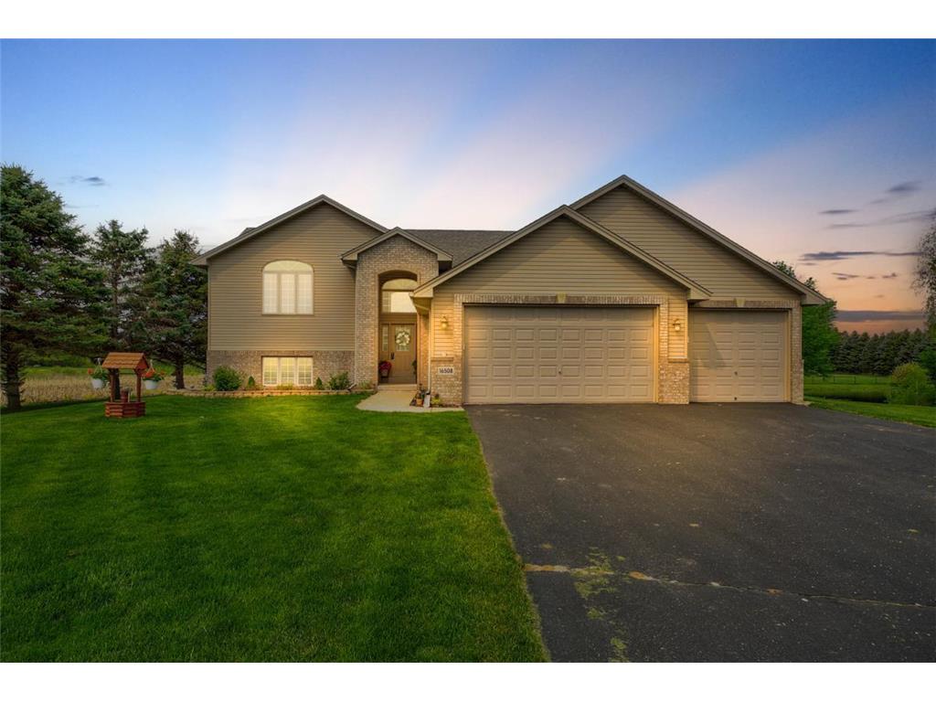 16508 Rockney Street NE, Ham Lake, MN, 55304 | MLS: 6370458 | Edina Realty