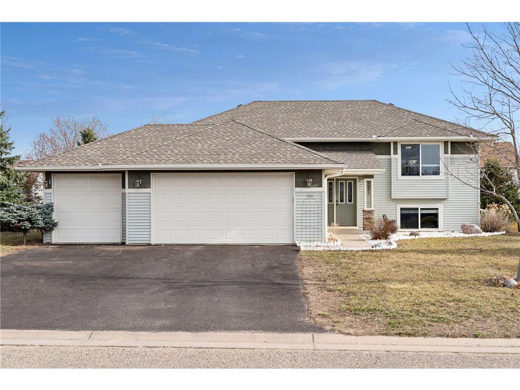 1651 Possum Way, New Richmond, WI, 54017 | MLS: 6501162 | Edina Realty