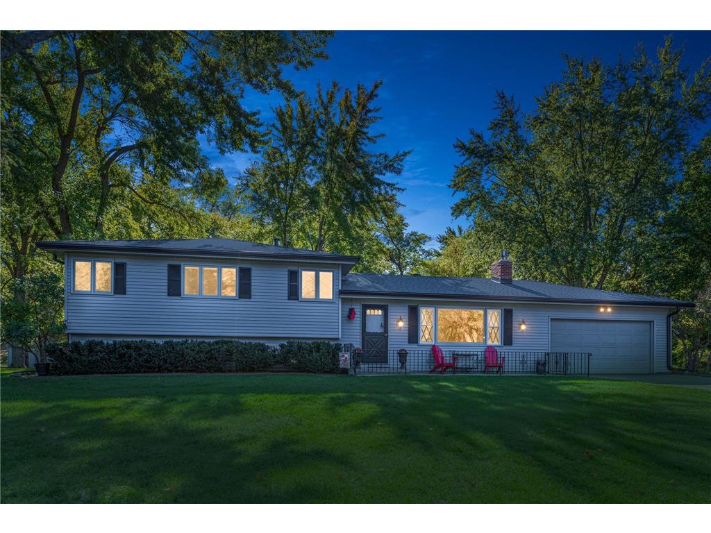 16525 Temple Circle, Minnetonka, MN, 55345 | MLS: 6265380 | Edina Realty