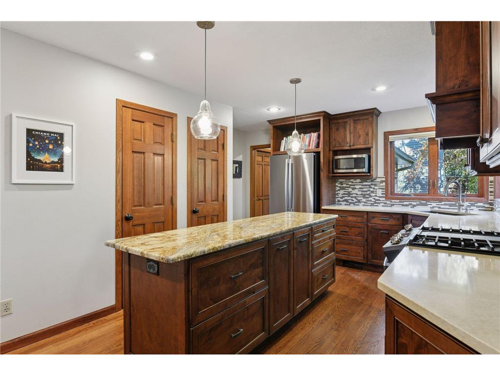 16680 N Manor Road, Eden Prairie, MN, 55346 | MLS: 6807093 | Edina Realty