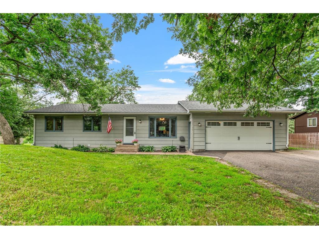 16724 Kenyon Circle NE, Ham Lake, MN, 55304 | MLS: 6730174 | Edina Realty