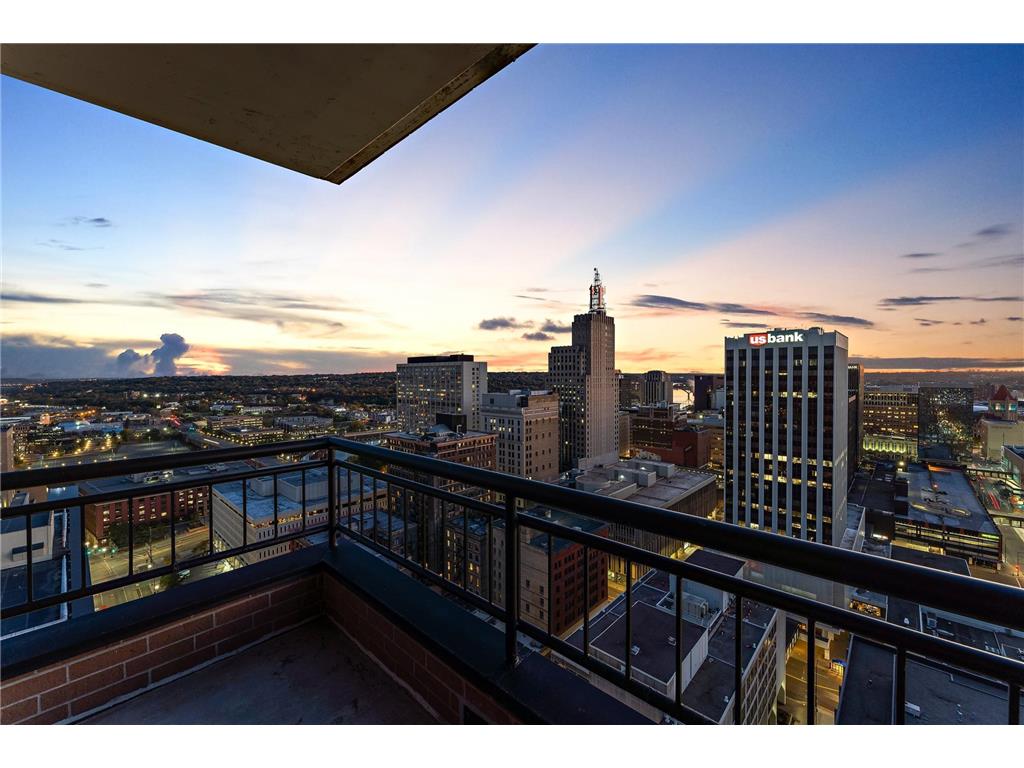 168 6th Street E #3102, Saint Paul, MN, 55101 | MLS: 6274361 | Edina Realty