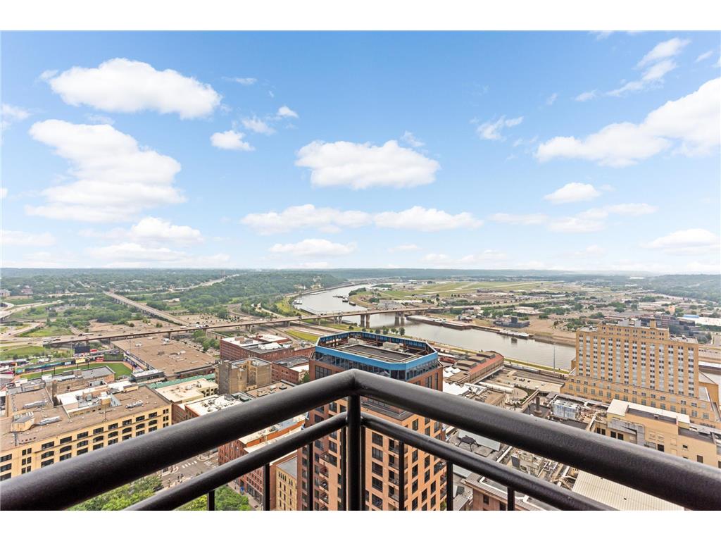 168 6th Street E #3903, Saint Paul, MN, 55101 | MLS: 6537205 | Edina Realty