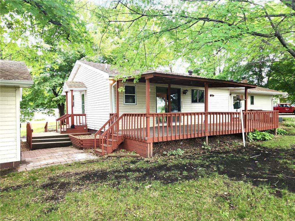 1687 County Road 6 NW, Annandale, MN, 55302 | MLS: 6411264 | Edina Realty