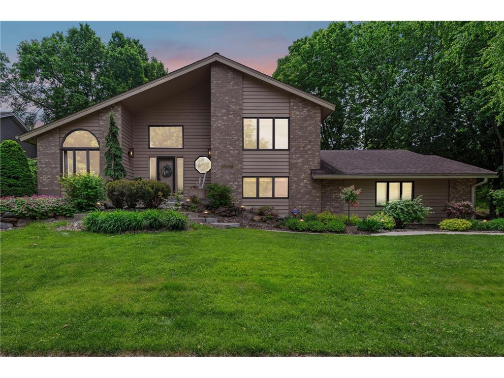 17005 Weston Bay Road, Eden Prairie, MN, 55347 | MLS: 6538537 | Edina ...