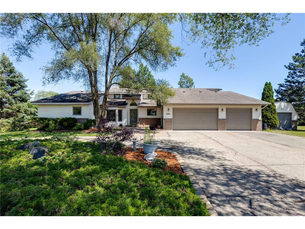 17015 Quay Street NW, Andover, MN, 55304 | MLS: 6554386 | Edina Realty