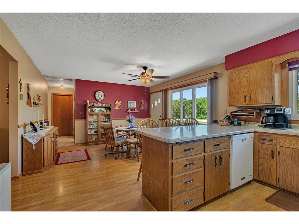 17032 County Road 75 NW, Clearwater, MN, 55320 | MLS: 6548871 | Edina ...