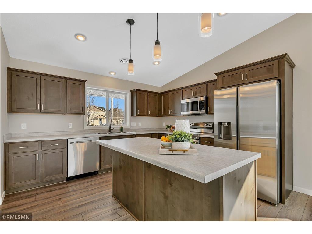 1710 Maple Leaf Lane, Litchfield, MN, 55355 | MLS: 6492445 | Edina Realty