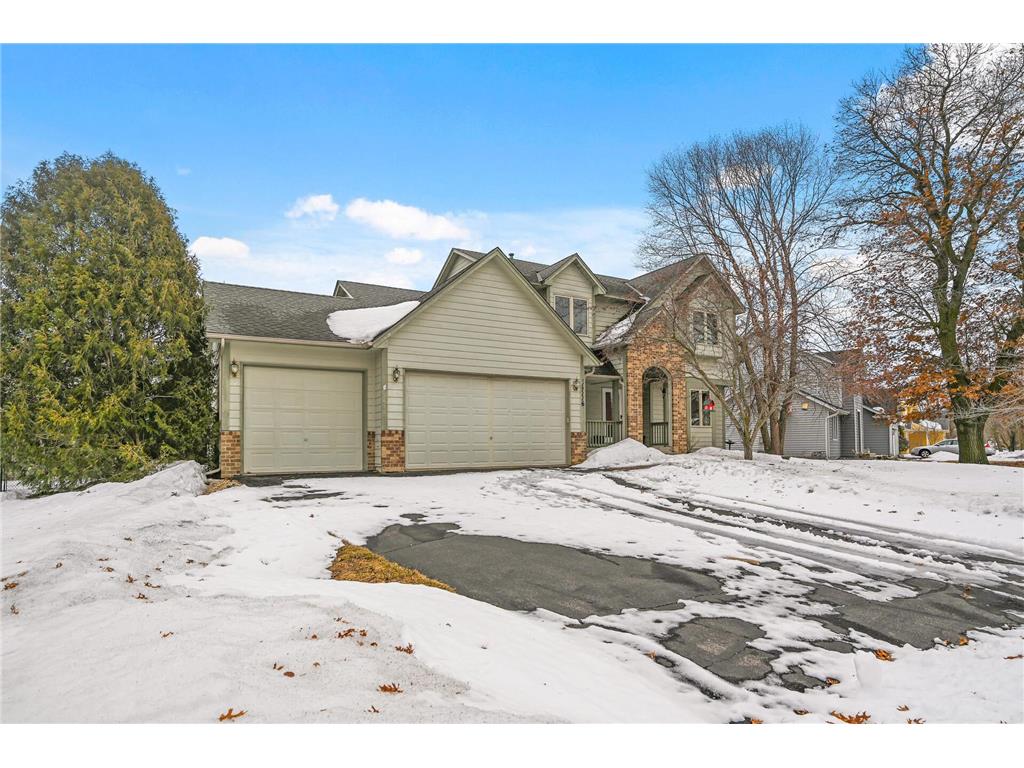 17116 Isleton Avenue, Lakeville, MN, 55044 | MLS: 6381295 | Edina Realty